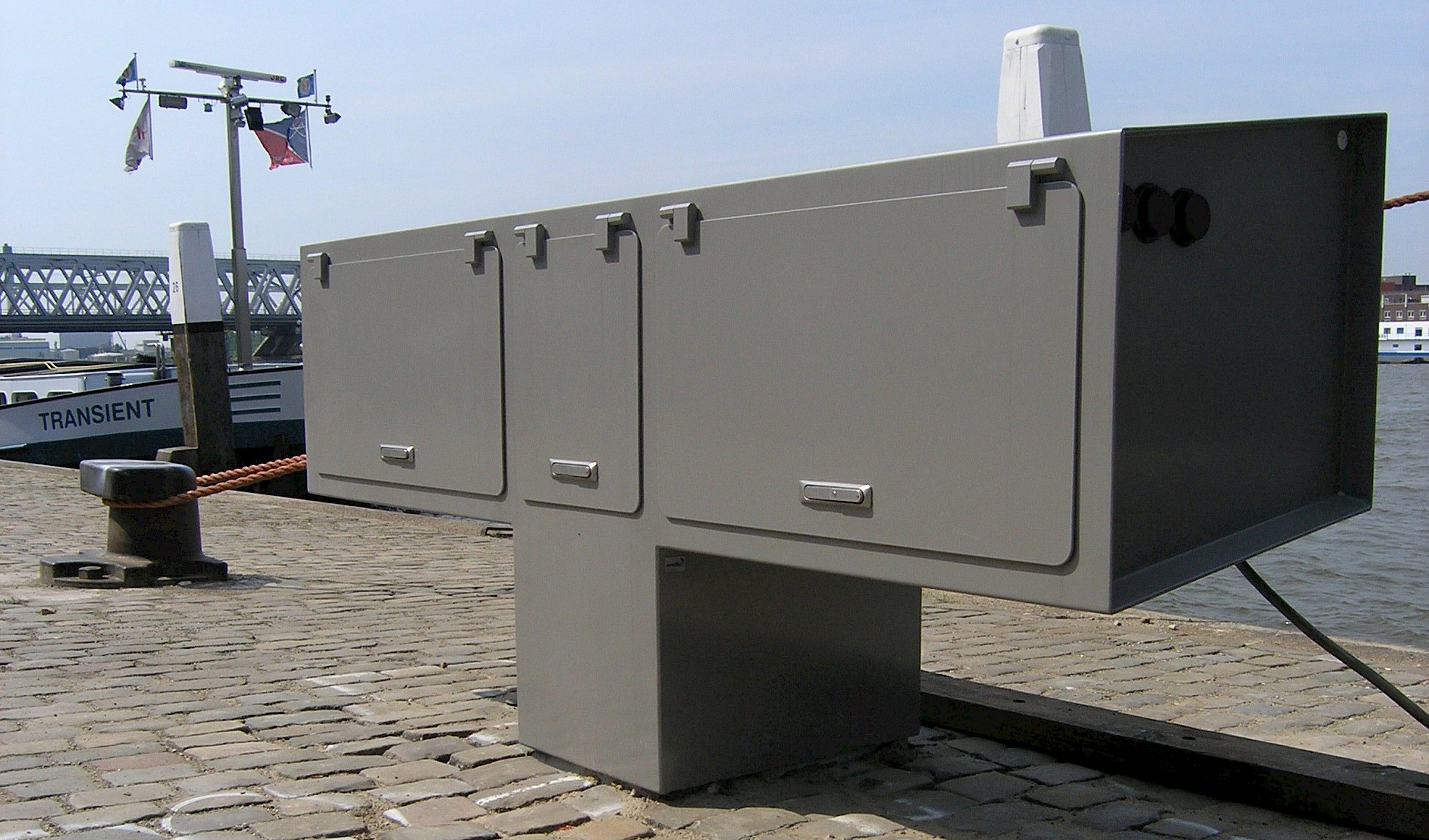 Shore power cabinets Drechtsteden - DDA